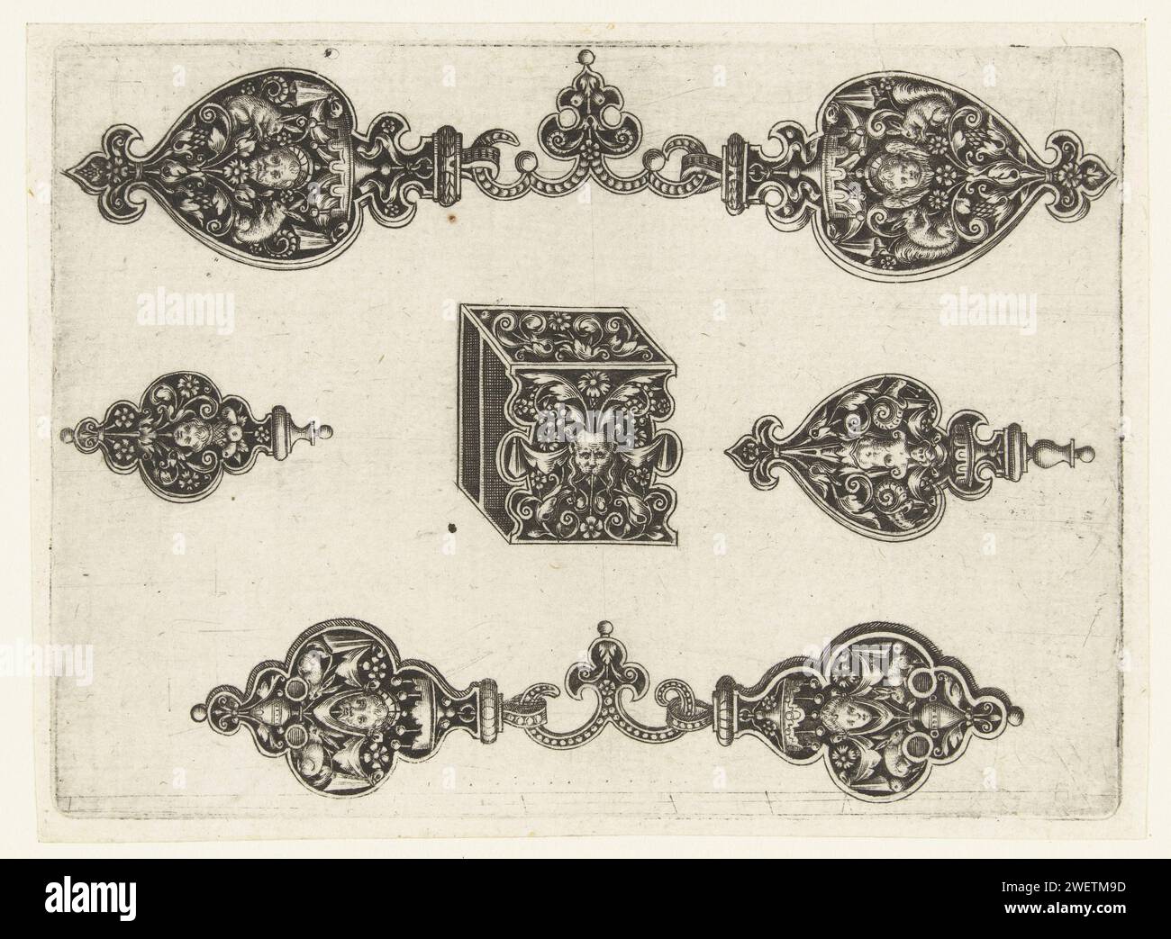 Closes with a hook, decorated with grotesken, c. 1588 - c. 1589 print ...