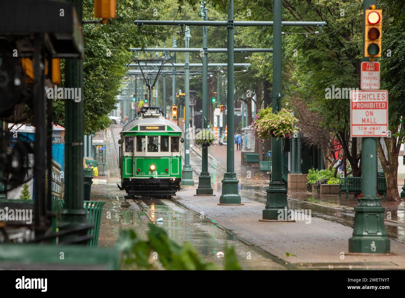 Mass main street hi-res stock photography and images - Alamy