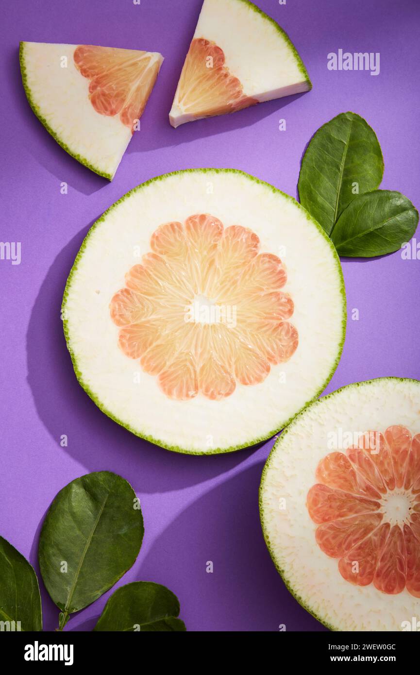 Pomelo with leaves hi-res stock photography and images - Alamy