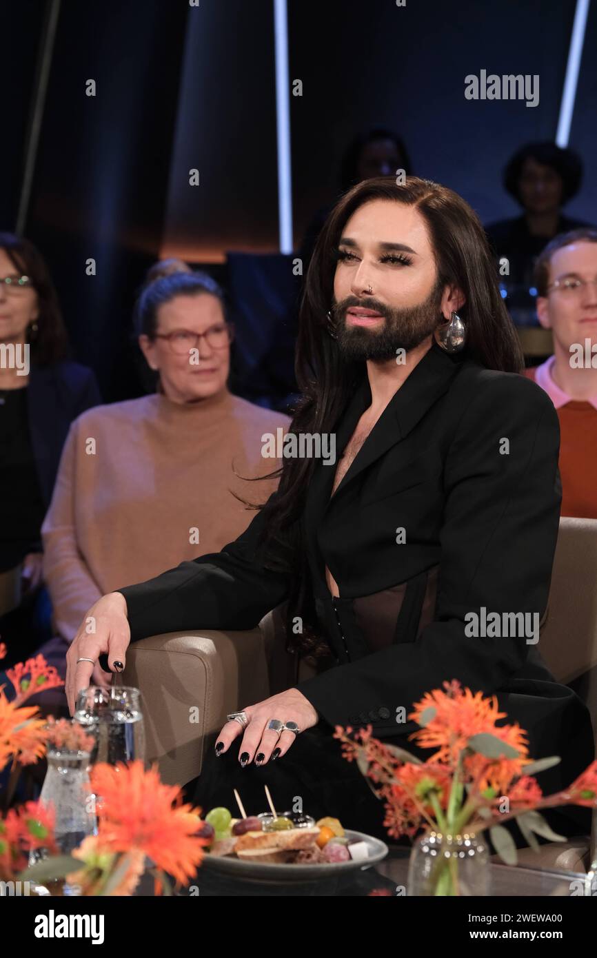 Conchita Wurst Thomas Neuwirth zu Gast in der NDR Talk Show, Fototermin ...