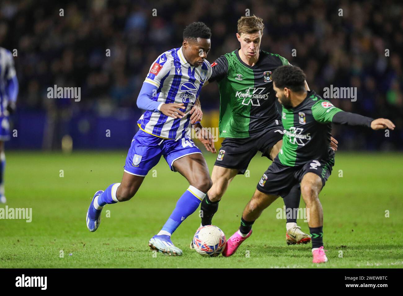 Sheffield, UK. 26th Jan, 2024. Sheffield Wednesday forward Anthony ...