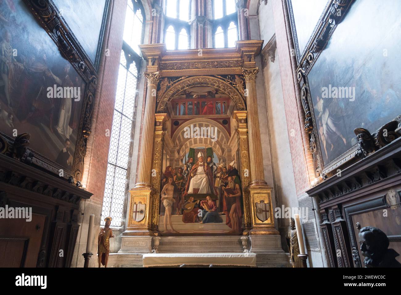 Venice frari church milanese chapel hi-res stock photography and images ...