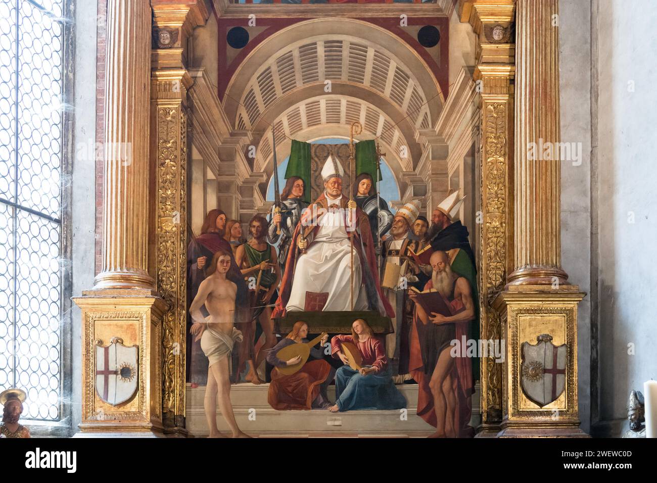 Venice frari church st mark and saints altar hi-res stock photography ...