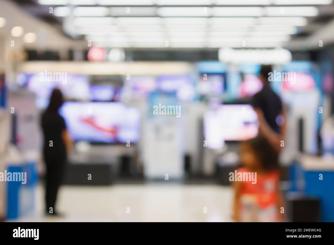 Smart tv television display store hi-res stock photography and images ...