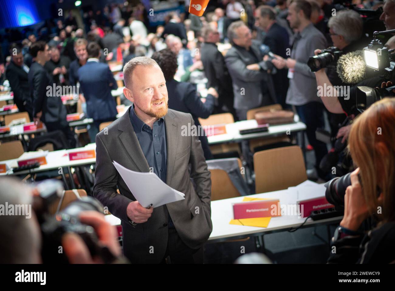 Gründungsparteitag der Partei BSW Bündnis Sahra Wagenknecht Vernunft ...