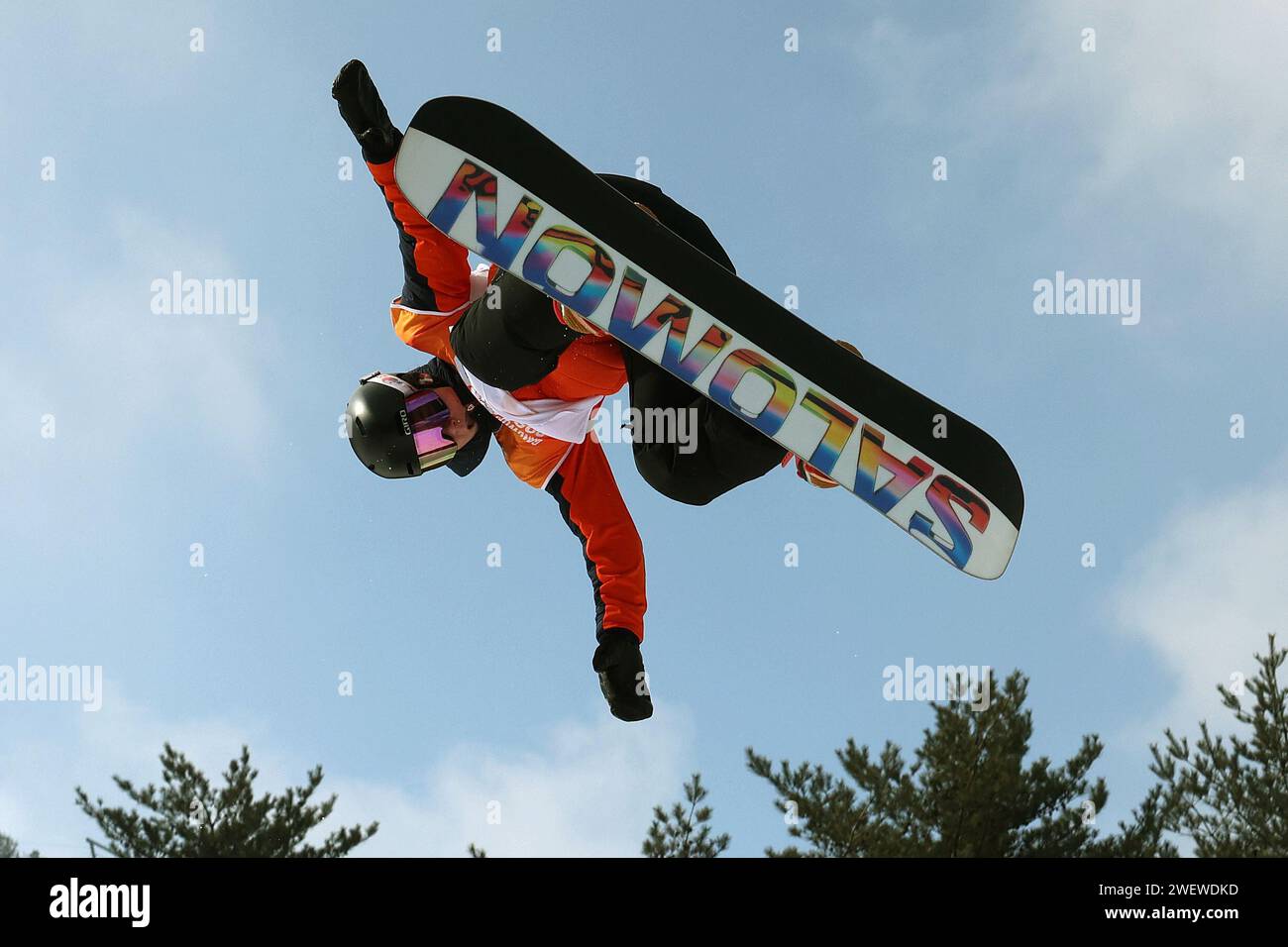 (240127) -- HOENGSEONG, Jan. 27, 2024 (Xinhua) -- Hanna Karrer of ...