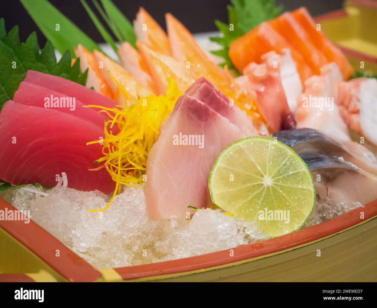 japanese sashimi set on boat plate Stock Photo - Alamy