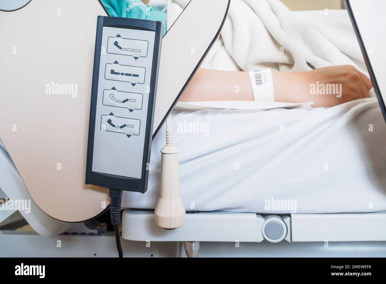 Remote bed hospital hi-res stock photography and images - Alamy