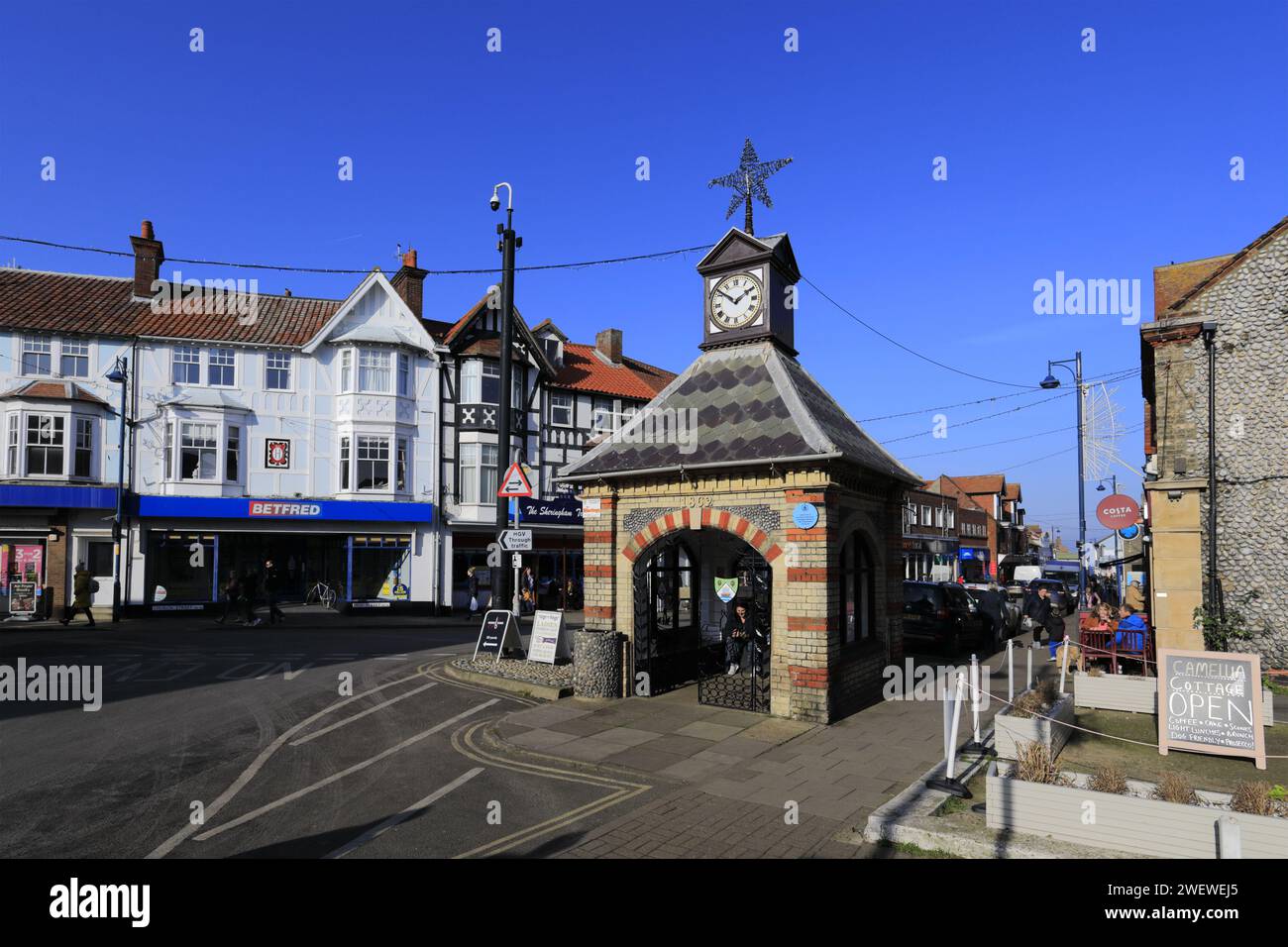 Clock tower sheringham hi-res stock photography and images - Alamy