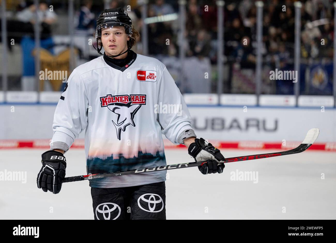 Muenchen, Deutschland. 26th Jan, 2024. Hakon Haenelt (Koelner Haie, #92 ...