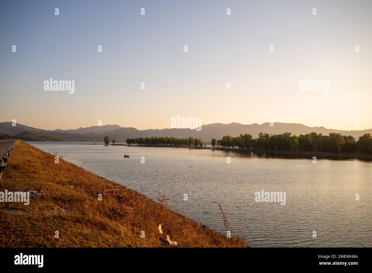 Mea mok hi-res stock photography and images - Alamy