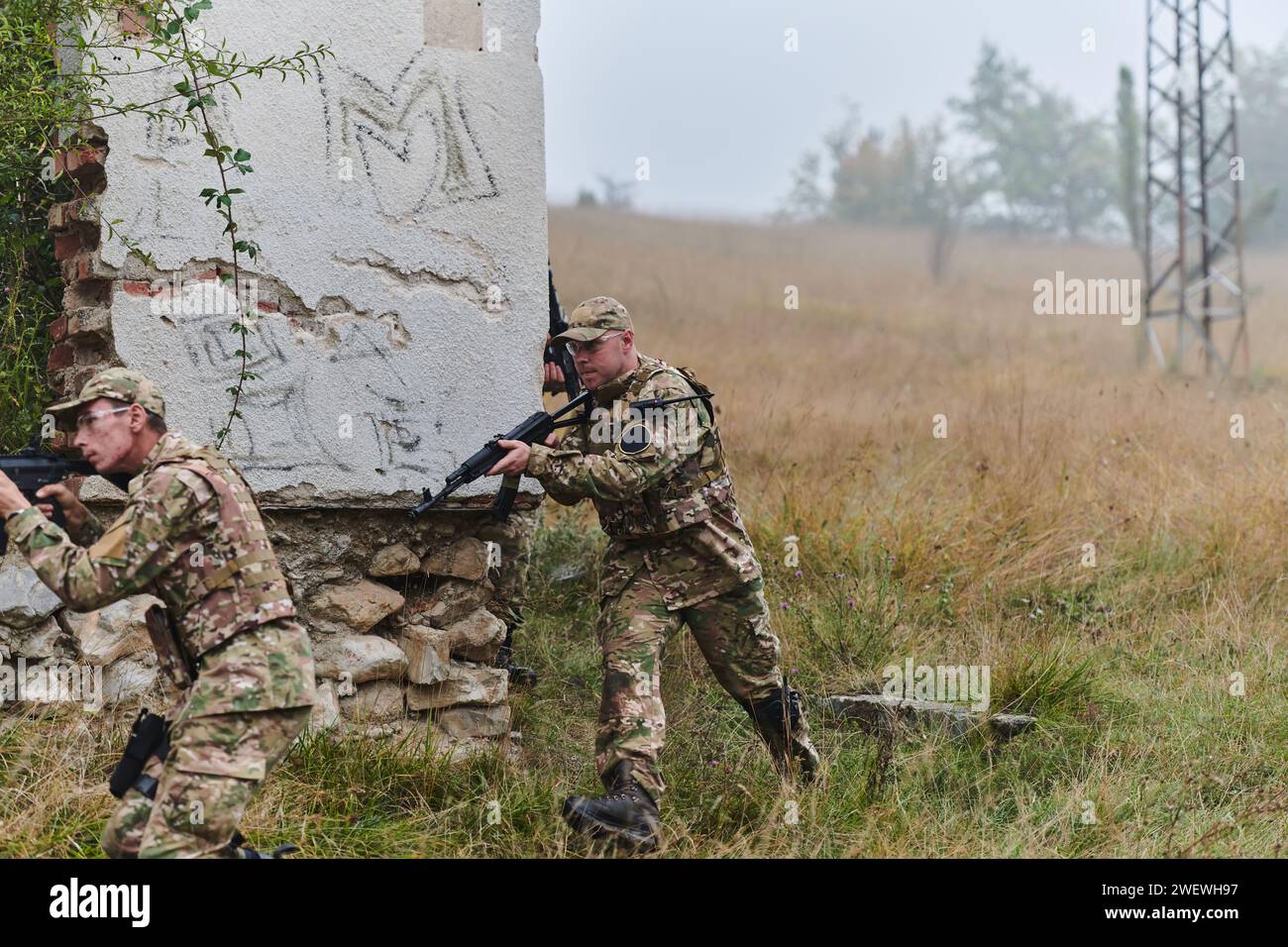 Military breach tactics hi-res stock photography and images - Alamy