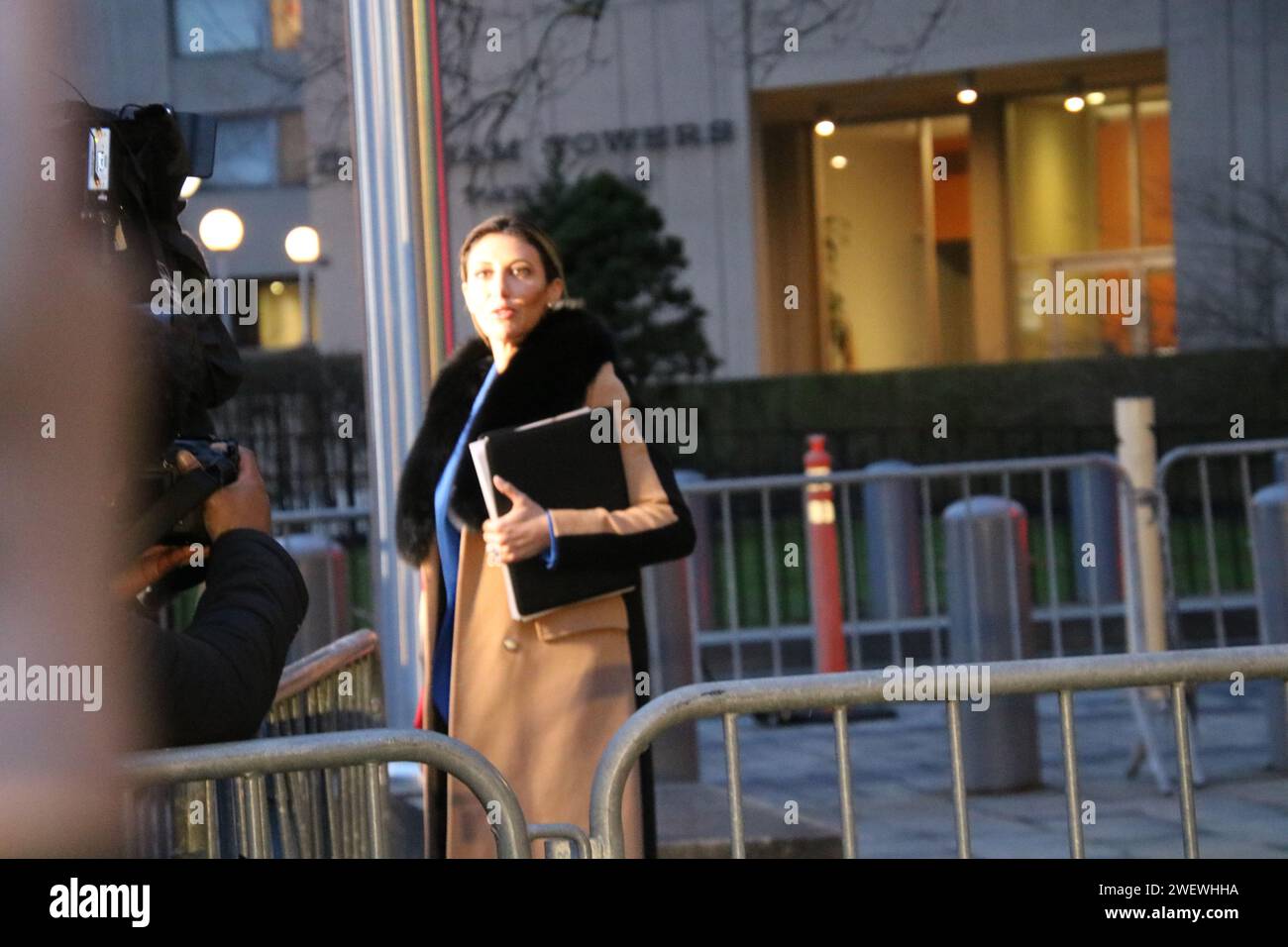 E jean carroll hi-res stock photography and images - Alamy