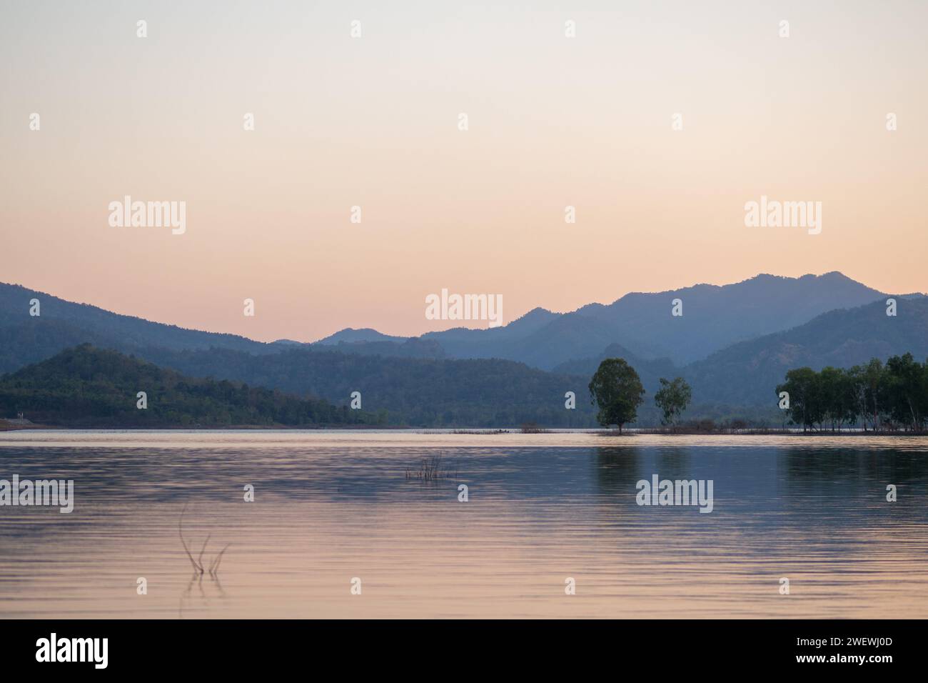 Mea mok hi-res stock photography and images - Alamy