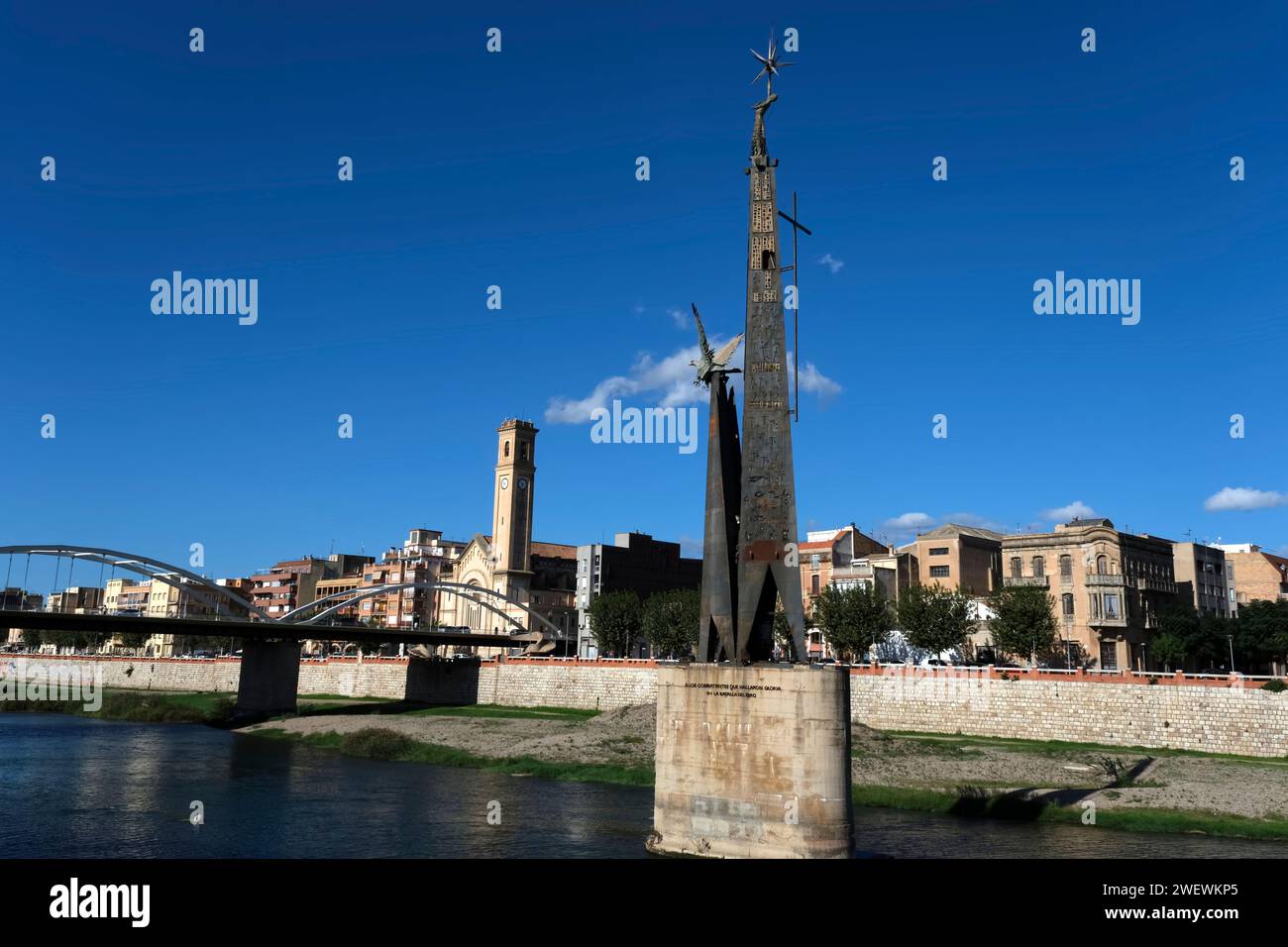 Monument to the Battle of the Ebre, a controversial Civil War relic ...