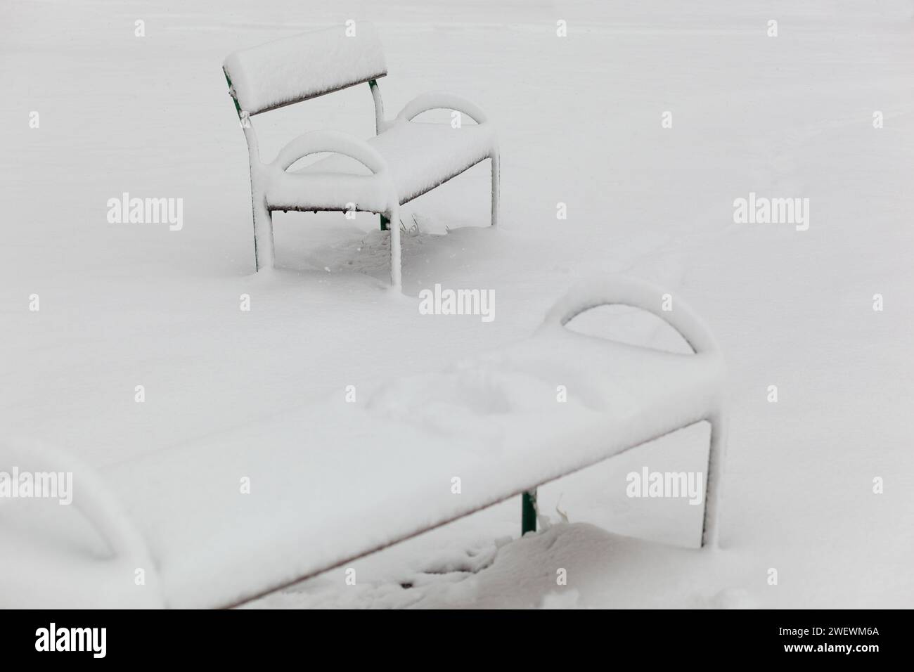 Deep snowy hi-res stock photography and images - Alamy