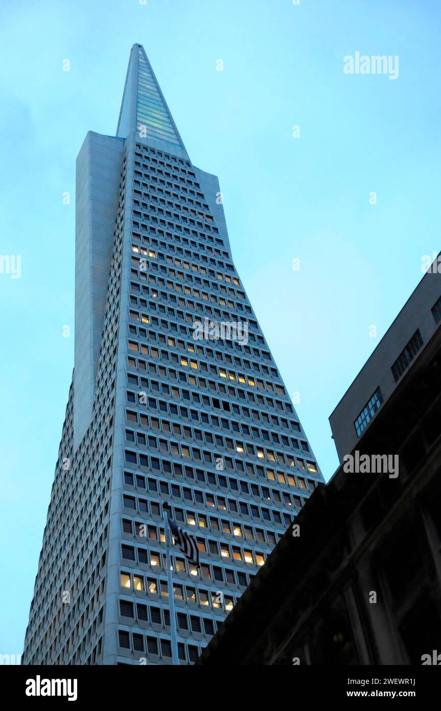 Transamerica Pyramid, city centre, San Francisco, California, USA Stock ...
