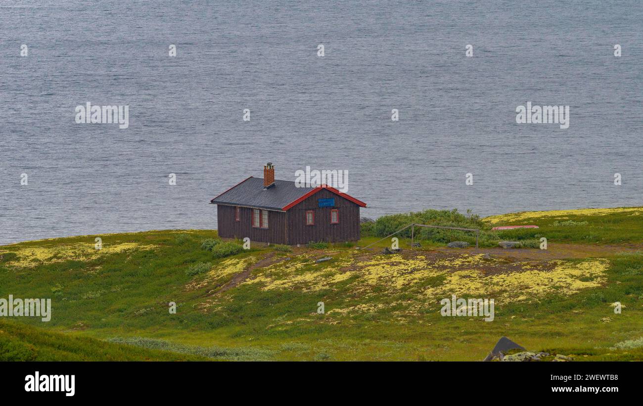 Weather recording hut hi-res stock photography and images - Alamy
