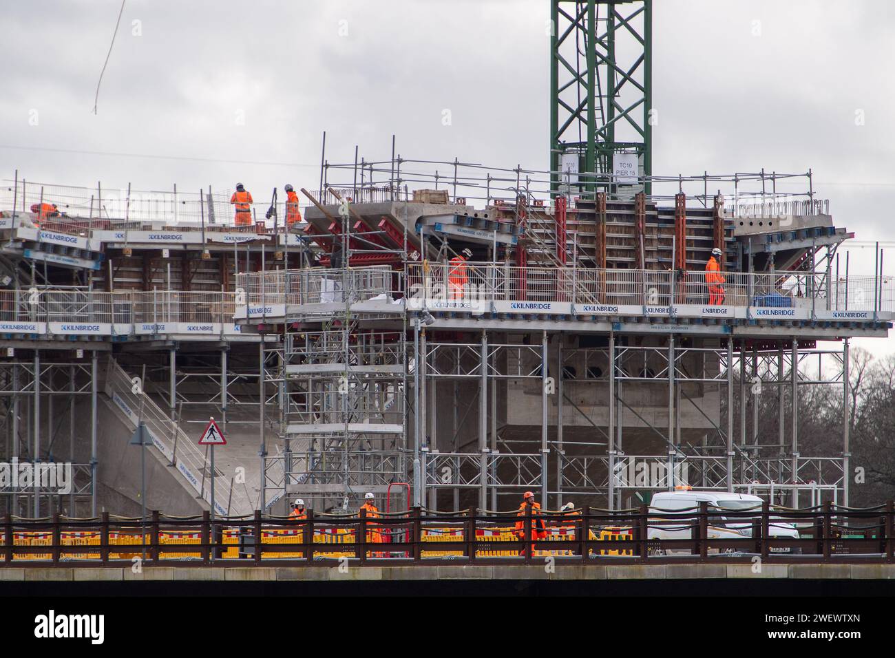 Harefield, UK. 25th January, 2024. HS2 construction work is continuing in Harefield, in the ...