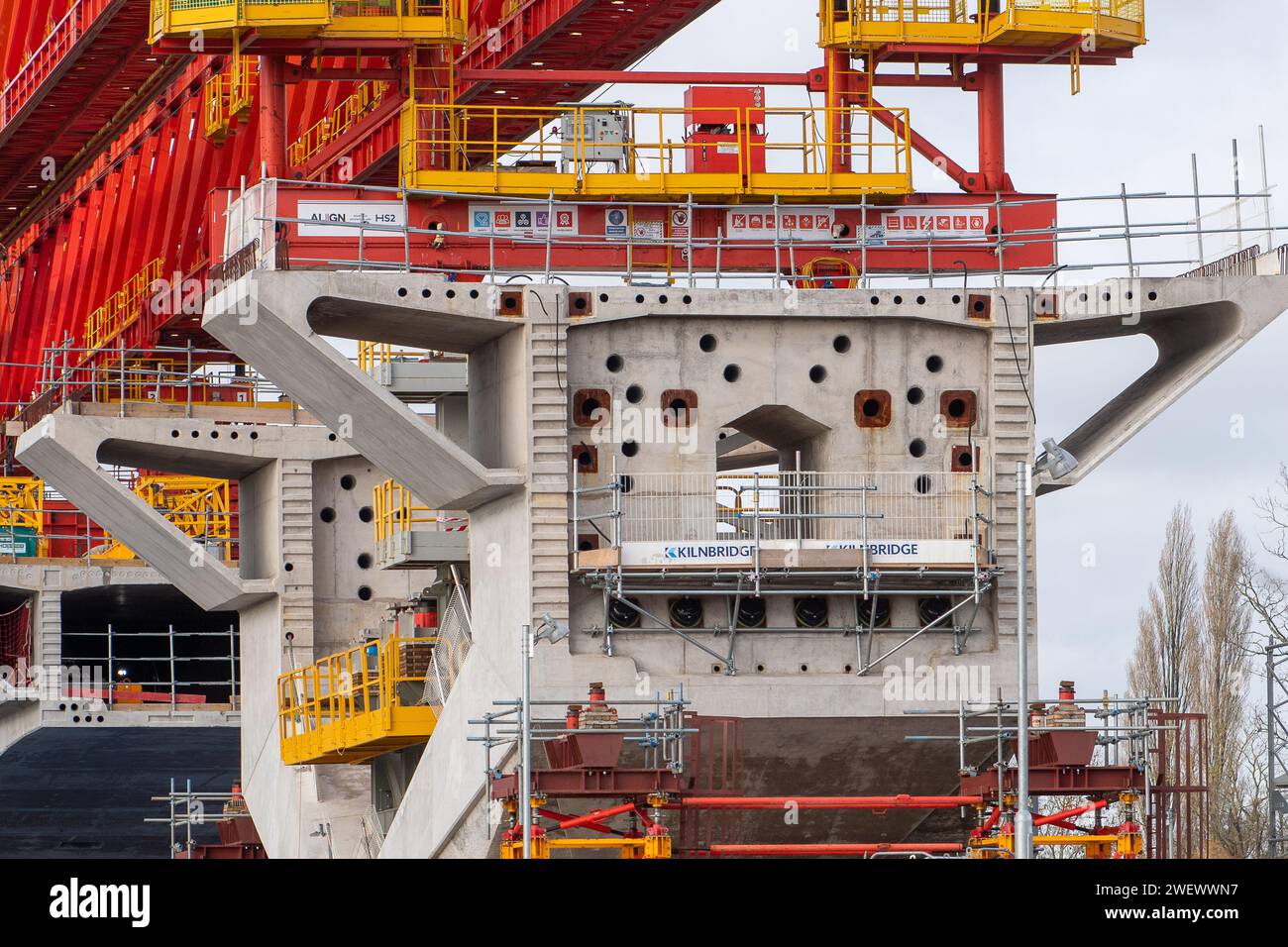 Harefield, UK. 25th January, 2024. HS2 construction work is continuing ...