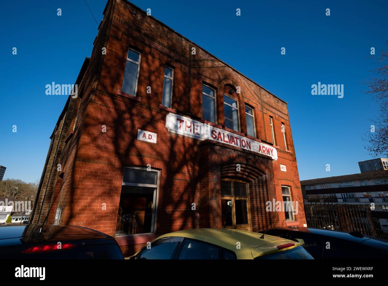 Former salvation army hall hi-res stock photography and images - Alamy