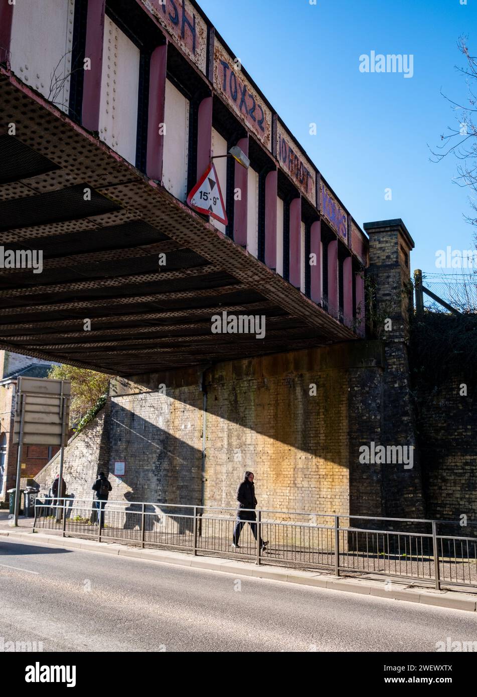 Plate girder bridge hi-res stock photography and images - Alamy