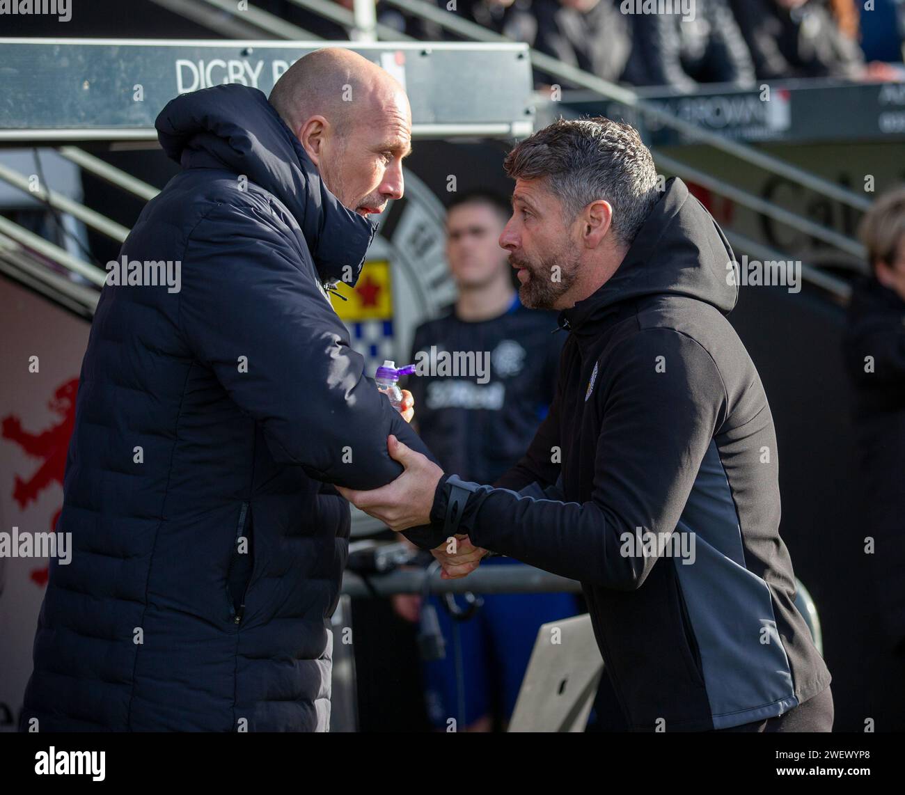 Robinson st mirren hi-res stock photography and images - Alamy