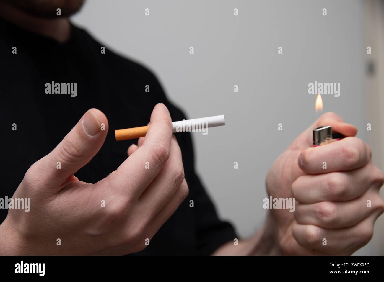 Starting smoking hi-res stock photography and images - Alamy