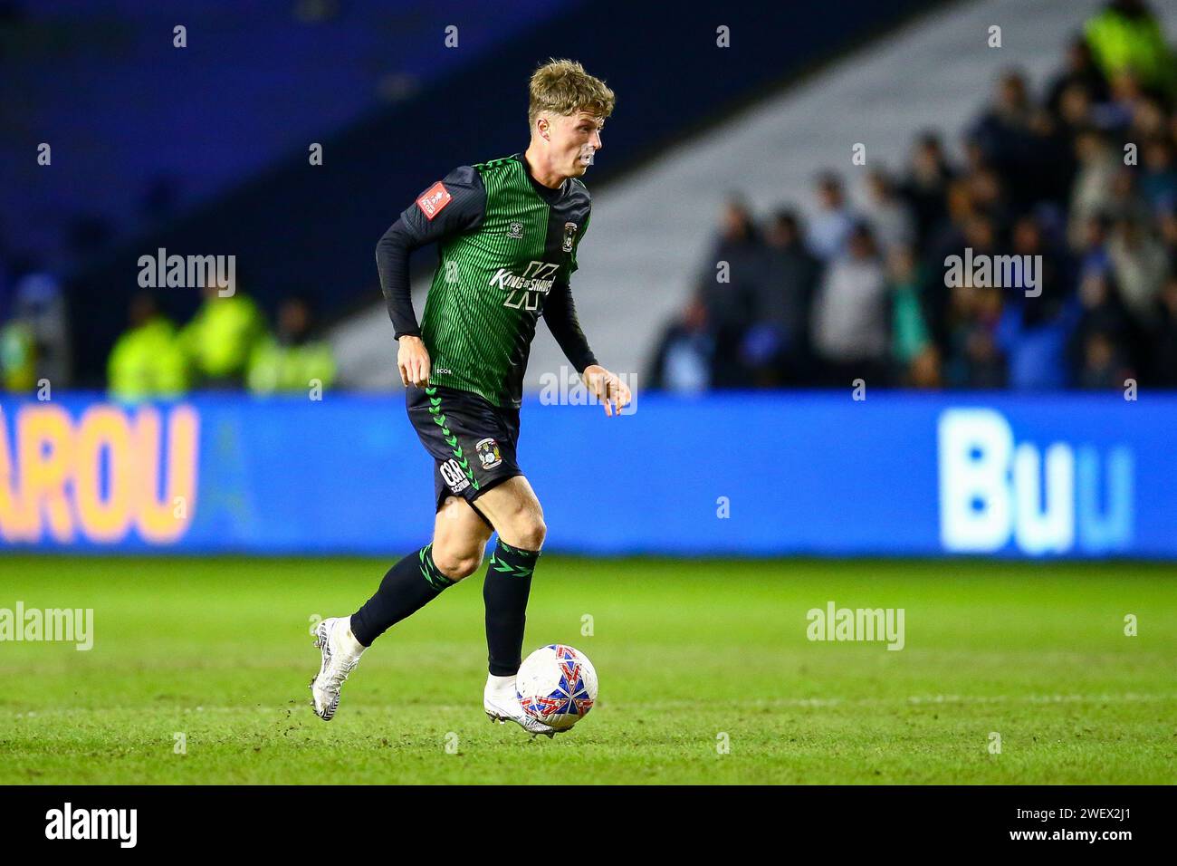 Hillsborough Stadium, Sheffield, England - 26th January 2024 Victor ...