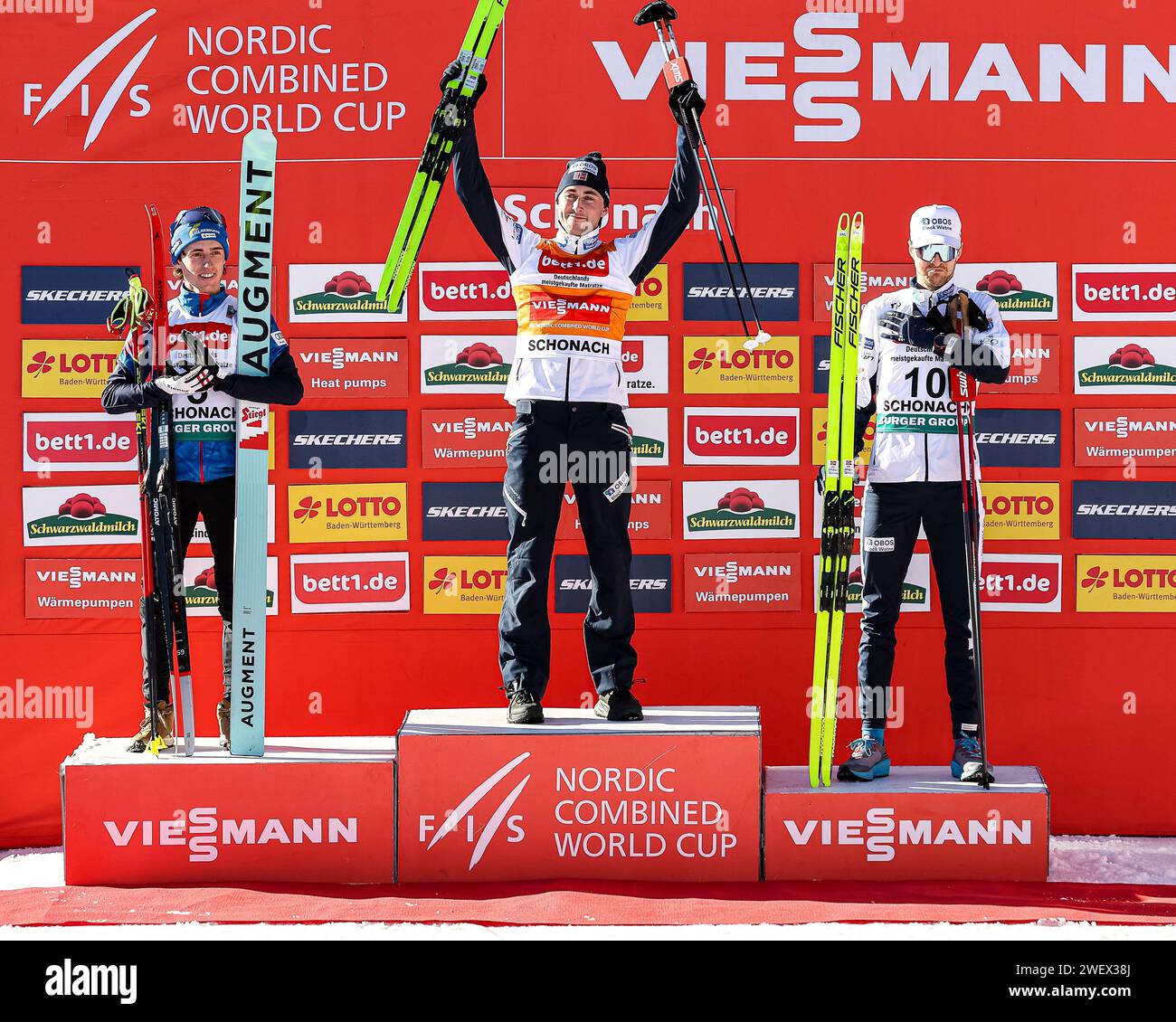 Schonach, Deutschland. 27th Jan, 2024. Siegerehrung Maenner Riiber Jarl Magnus #01 (NOR) ist ...