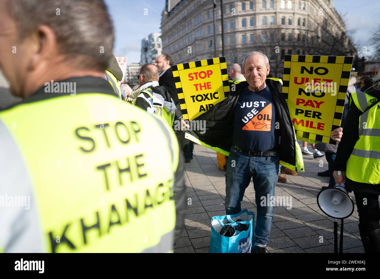 People during an anti-Ulez protest in Trafalgar Square, London. Picture ...