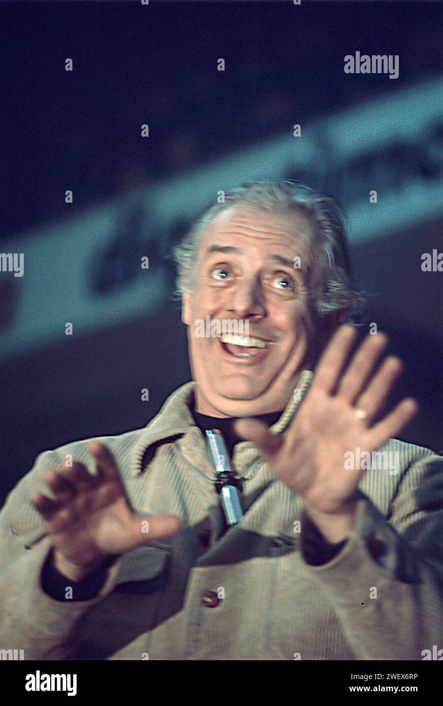 - Dario Fo in the show "Funny Mystery" (1976) - Dario Fo nello ...