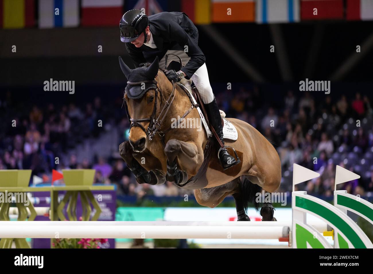 Jumping amsterdam 2024 hi-res stock photography and images - Alamy