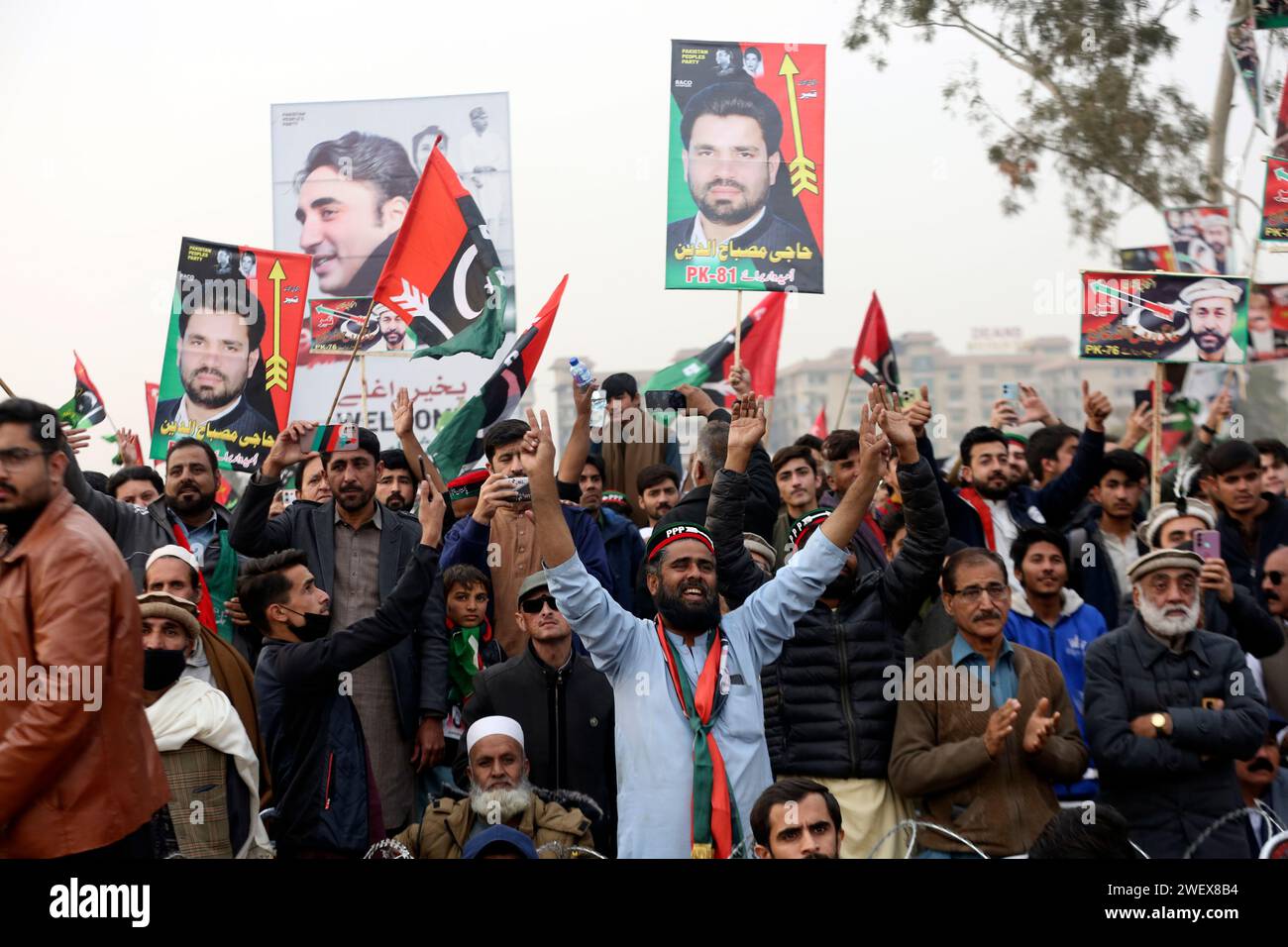 Supporters of Chairman of Pakistan Peoples Party Bilawal Bhutto Zardari ...