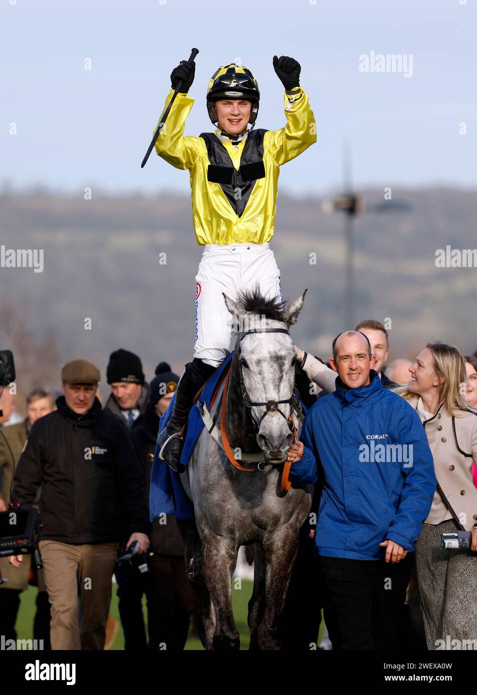 Elixir de nutz horse racing hi-res stock photography and images - Alamy