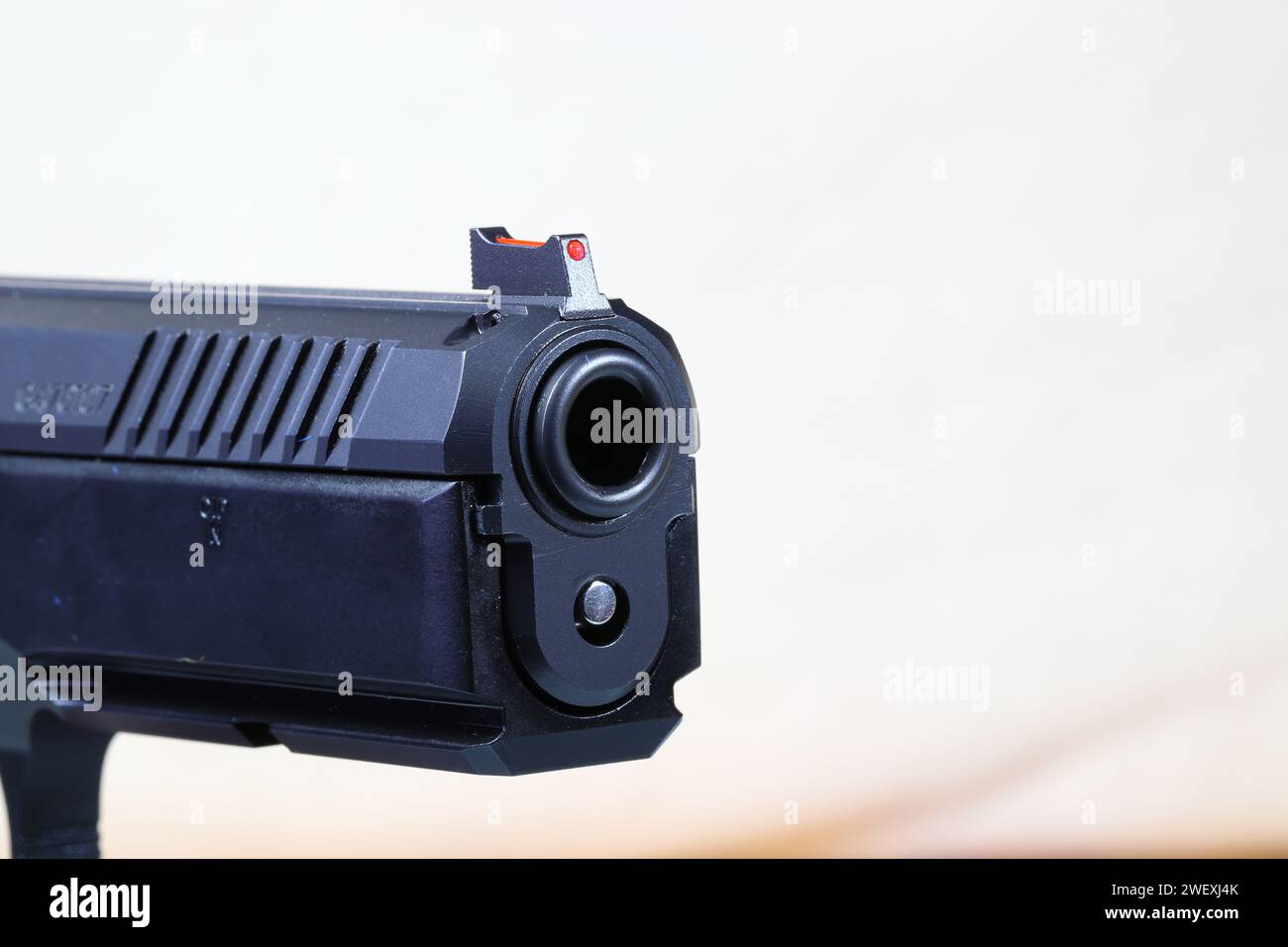 Black gun pistol revolver barrel hi-res stock photography and images ...