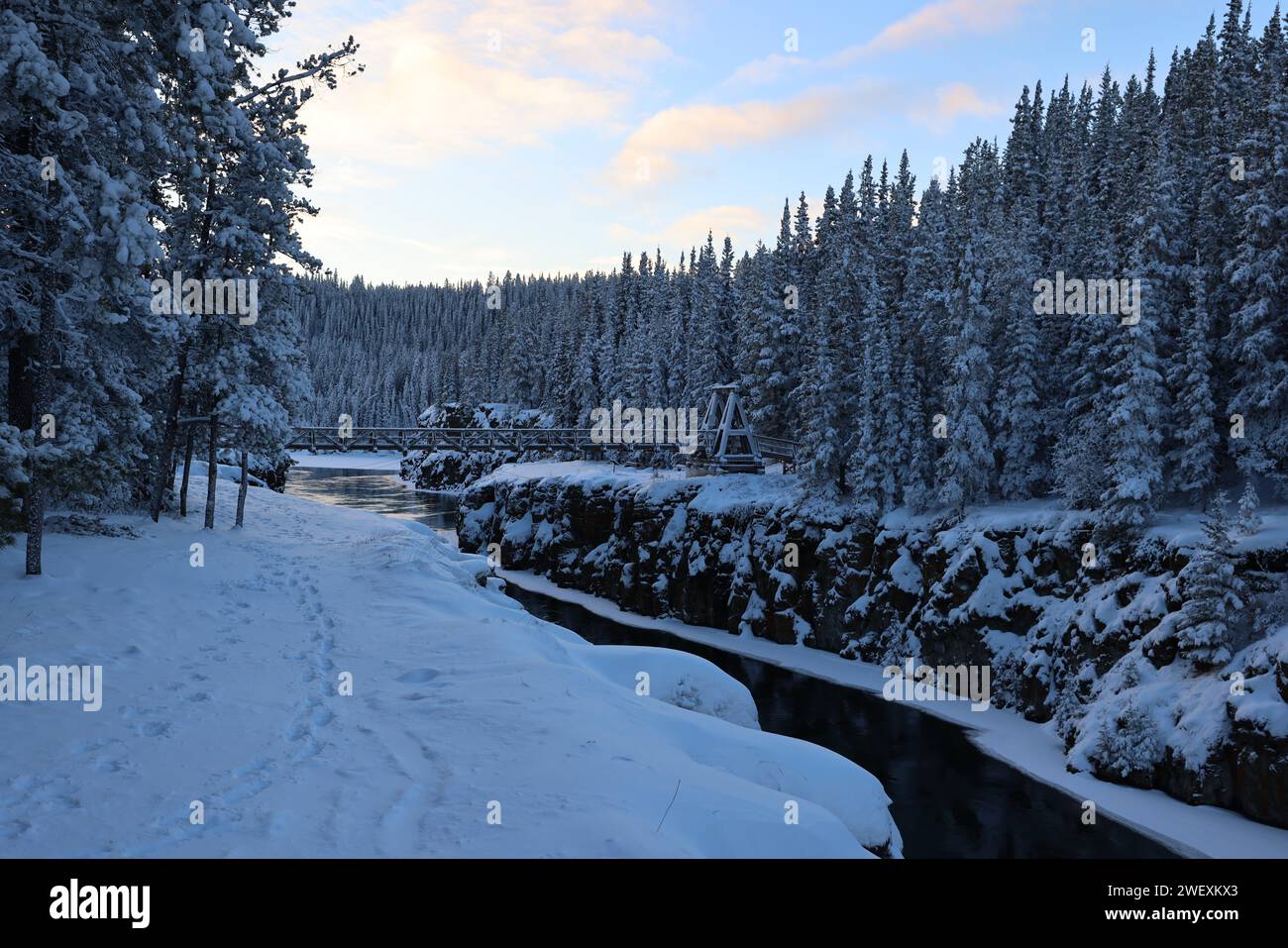 Carcross bridge hi-res stock photography and images - Alamy