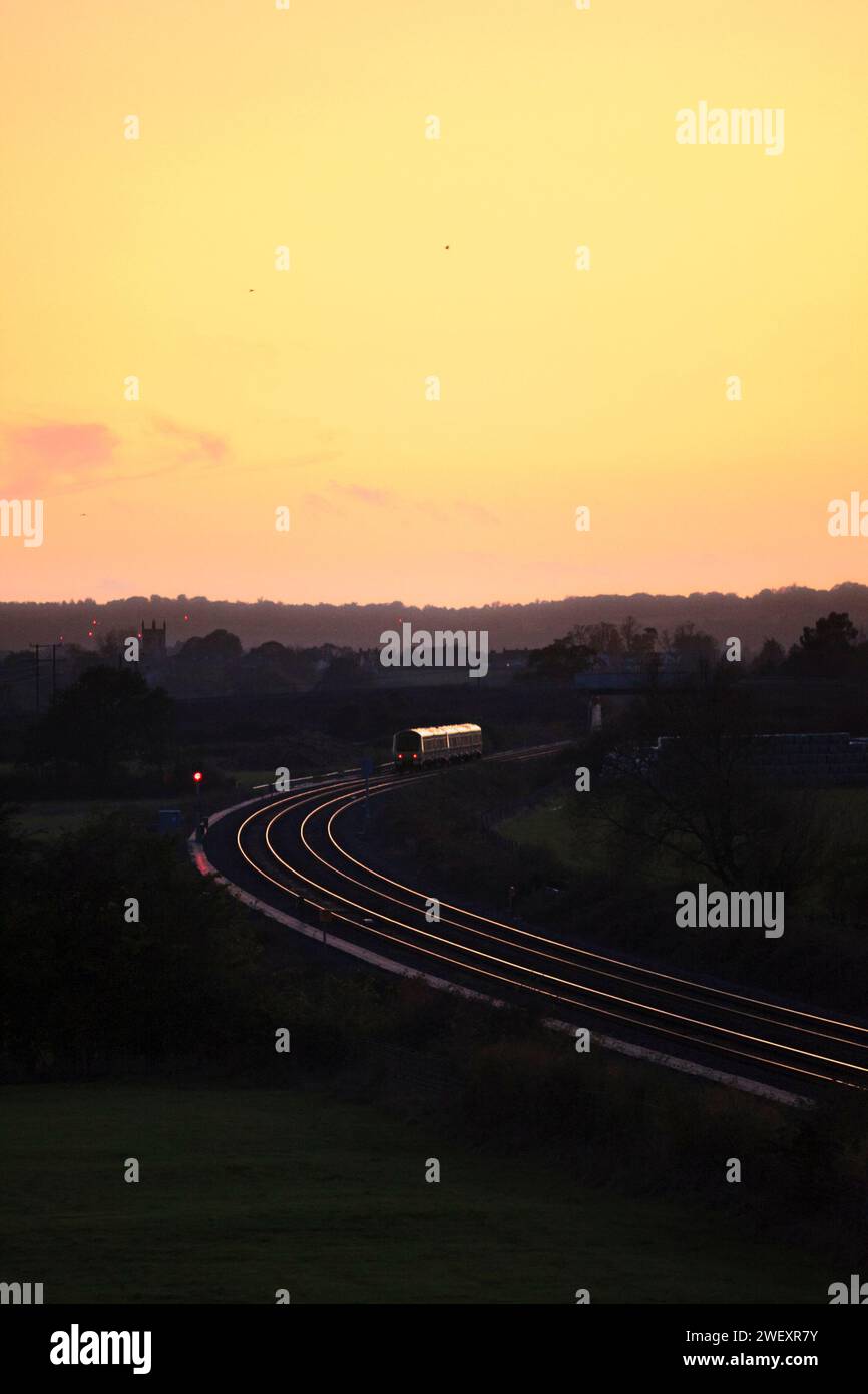 Chiltern Railways class 168 Clubman train passing Charlton-On-Otmoor on ...