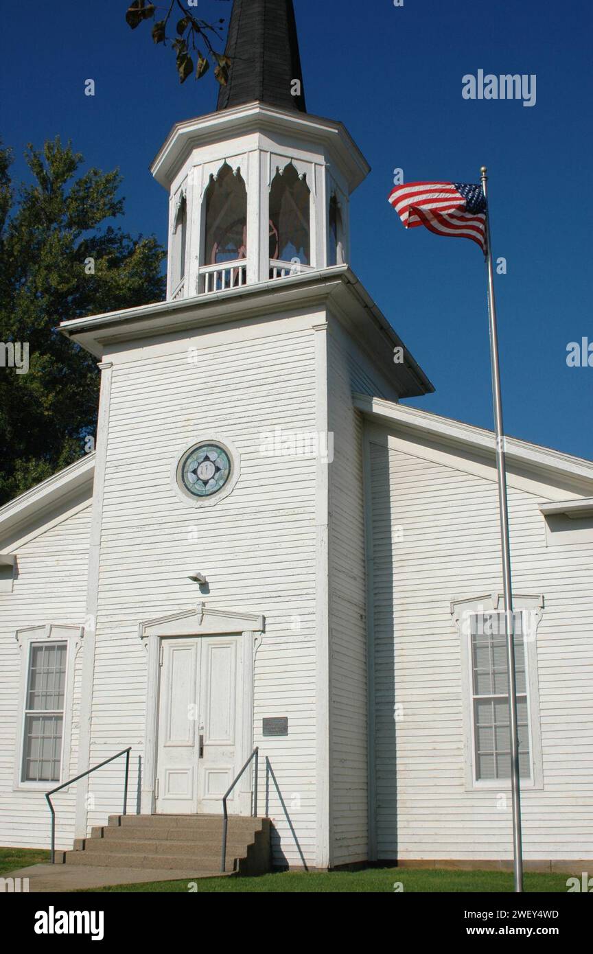 Amish Country Byway - Wilmot Village Hall Stock Photo - Alamy