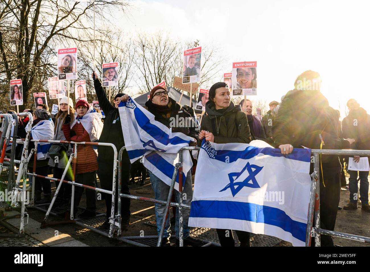 Genozid an juden hi-res stock photography and images - Alamy