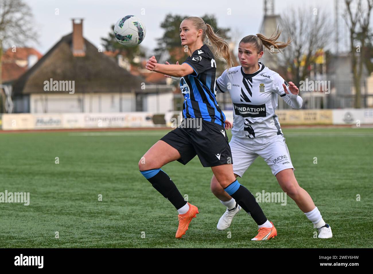 Knokke, Belgium. 27th Jan, 2024. Hanna Stenberg (9) of Club YLA pictured fighting for the ball ...