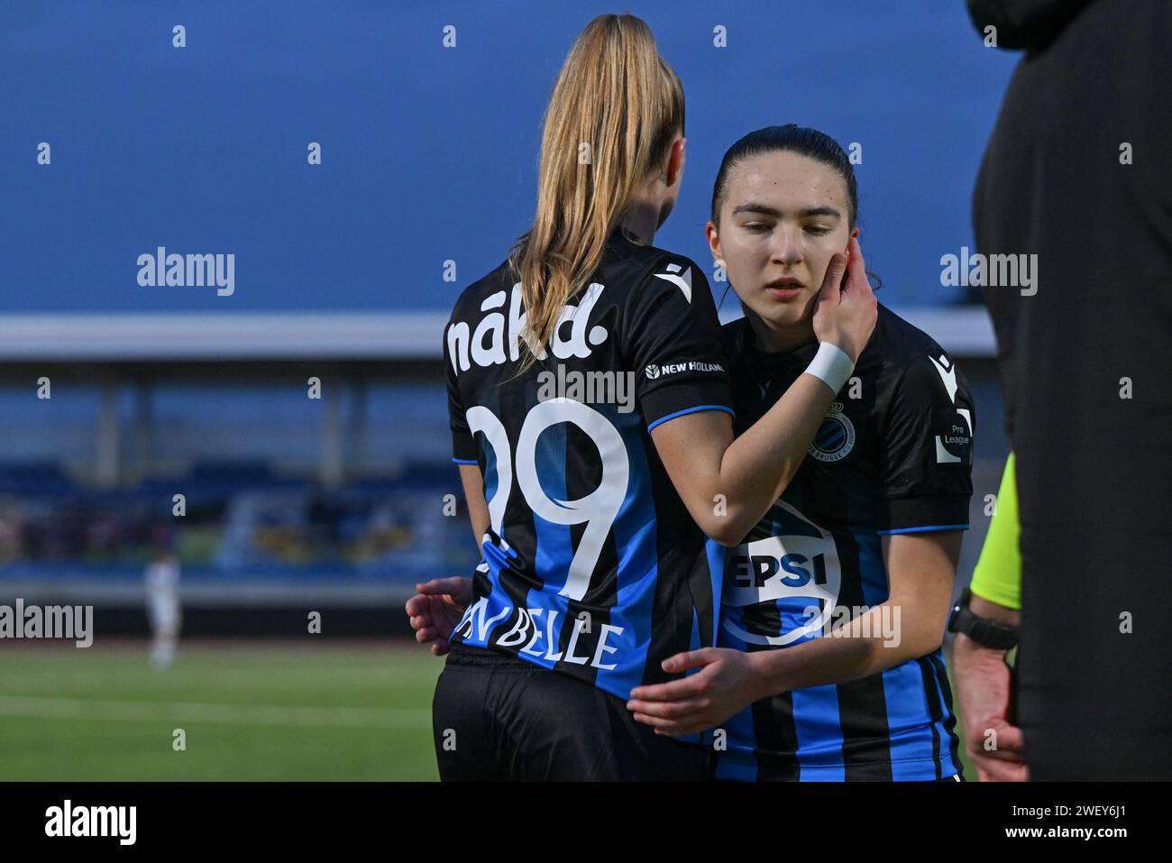 Knokke, Belgium. 27th Jan, 2024. Lyndsey Van Belle (99) of Club YLA pictured replacing Angel ...