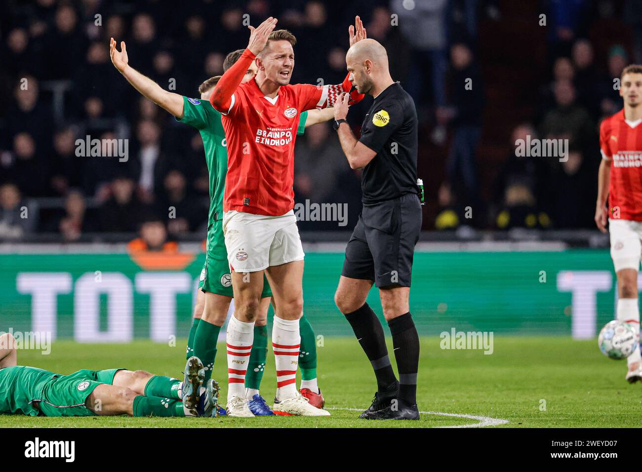 EINDHOVEN, THE NETHERLANDS - JANUARY 27: Luuk de Jong of PSV shouting ...