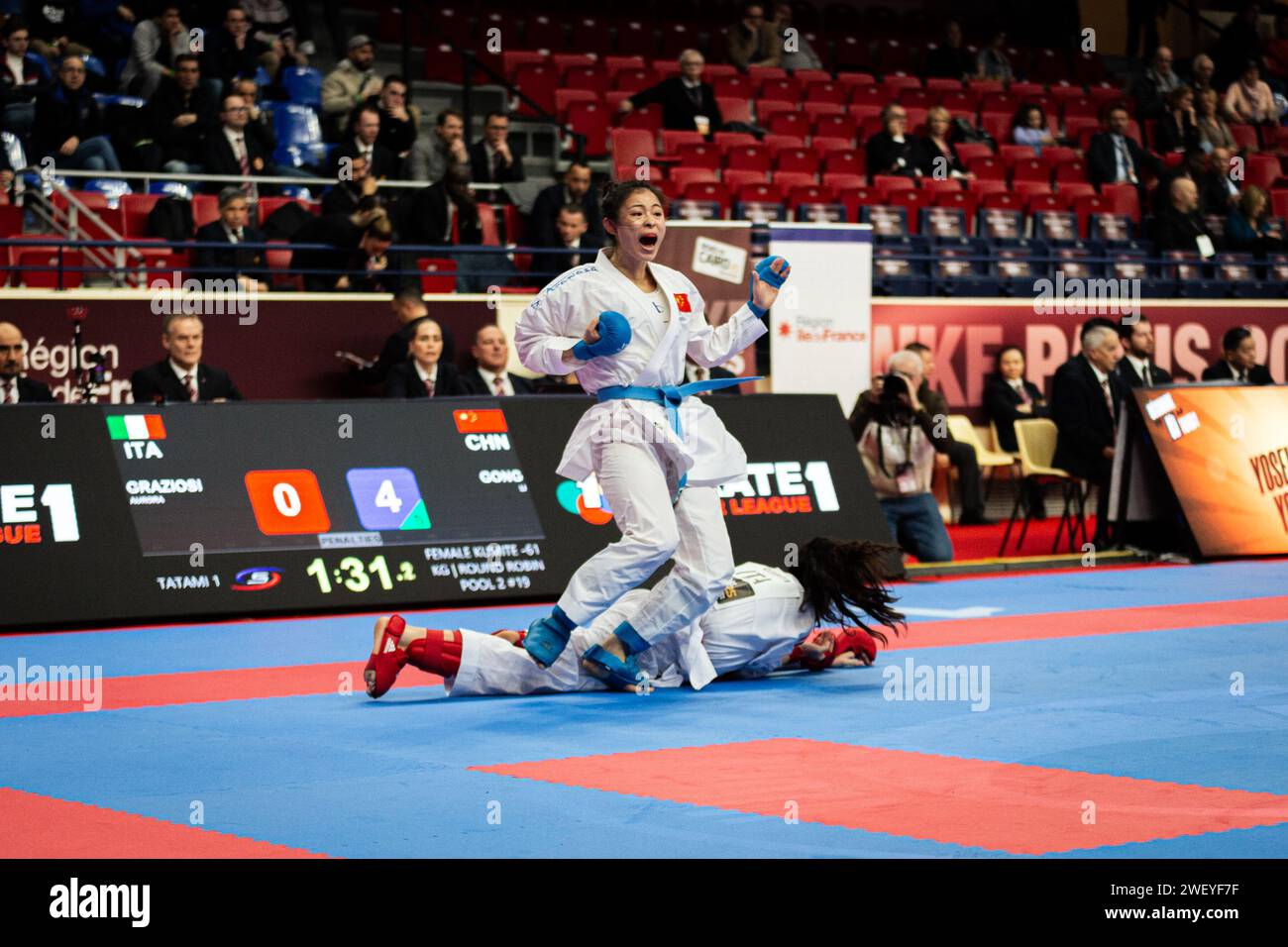 Gong li karate hi-res stock photography and images - Alamy