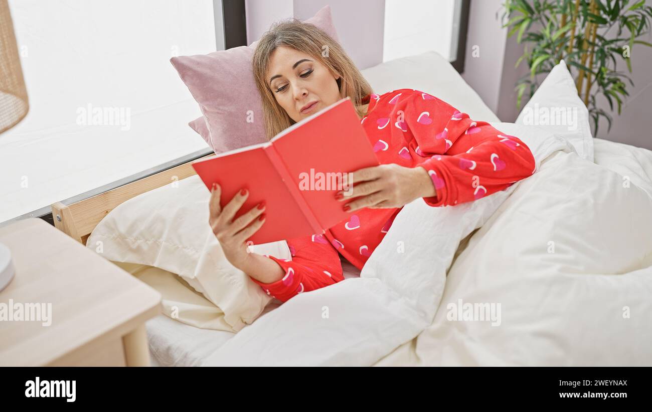 Peace quiet relaxation reading book window hi-res stock photography and ...