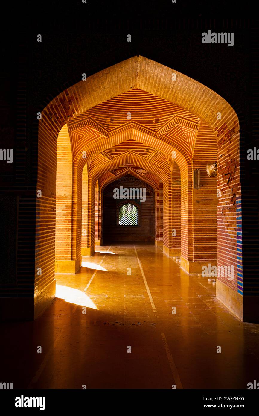 Beautiful arch entryway in Shah Jahan Mosque in Thatta, Pakistan. Also ...