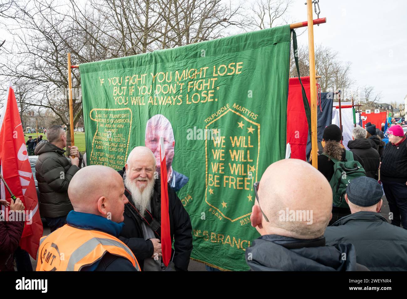 Protect the right to strike rally hi-res stock photography and images ...