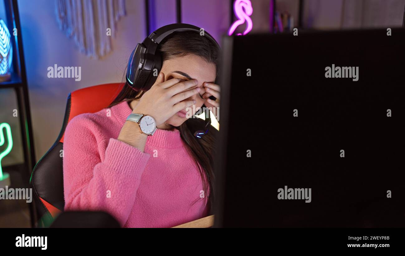 Tired gamer in rgb hi-res stock photography and images - Alamy