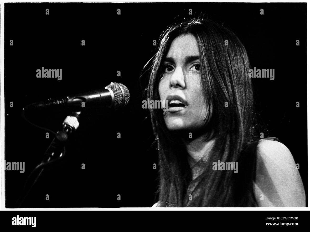 Released in 1997 Black and White Stock Photos & Images - Alamy