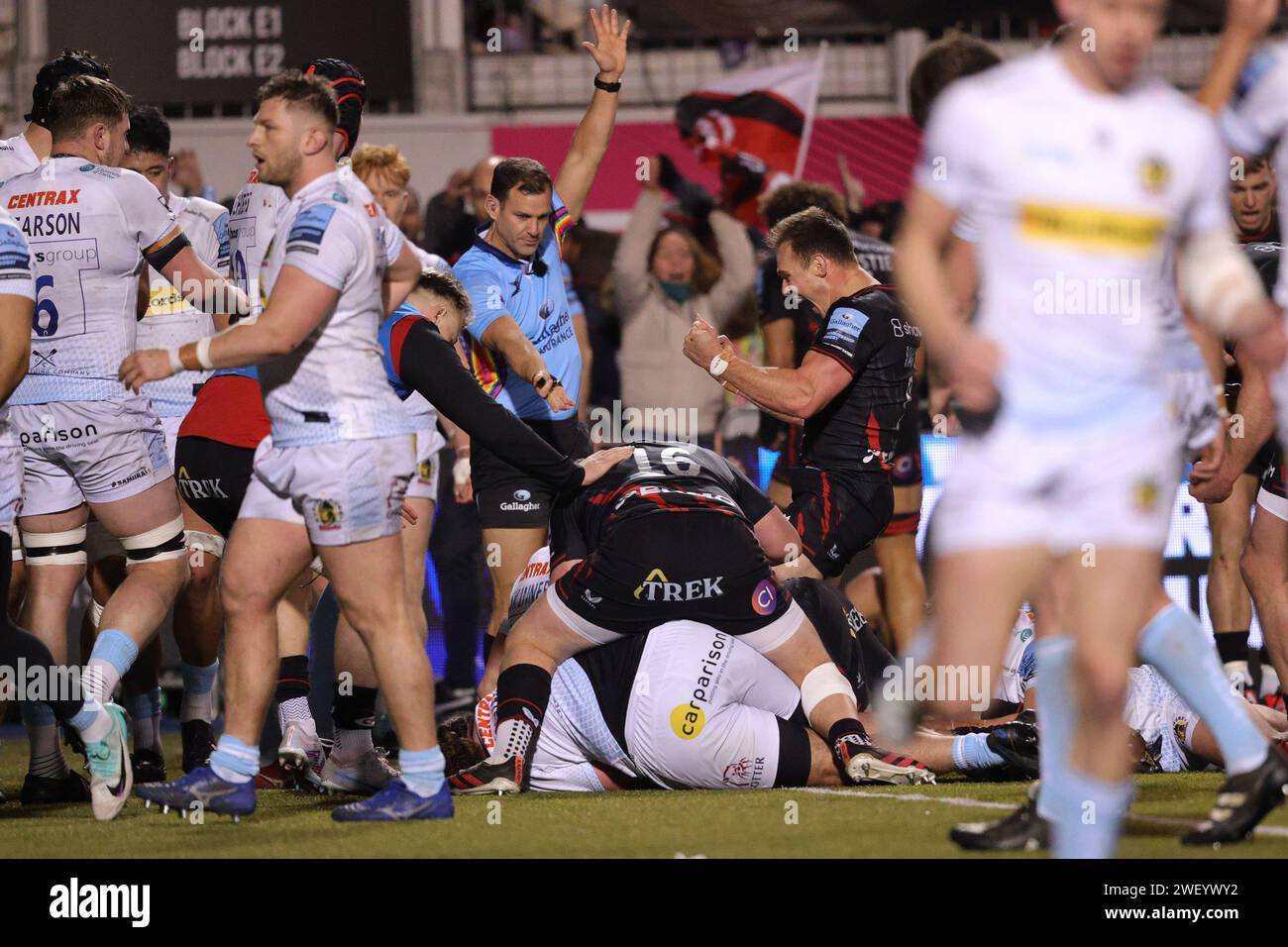 James hadfield saracens hi-res stock photography and images - Alamy